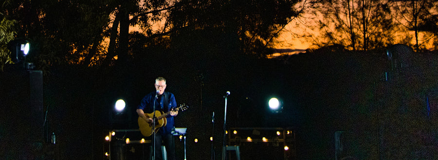 Australian Singer / Songwriter and Entertainer – Colin Buchanan